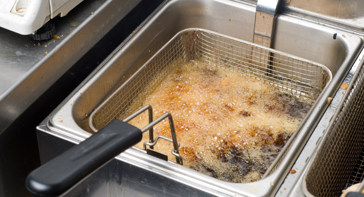How Should Businesses Dispose of Used Cooking Oil? | Allied Renewal